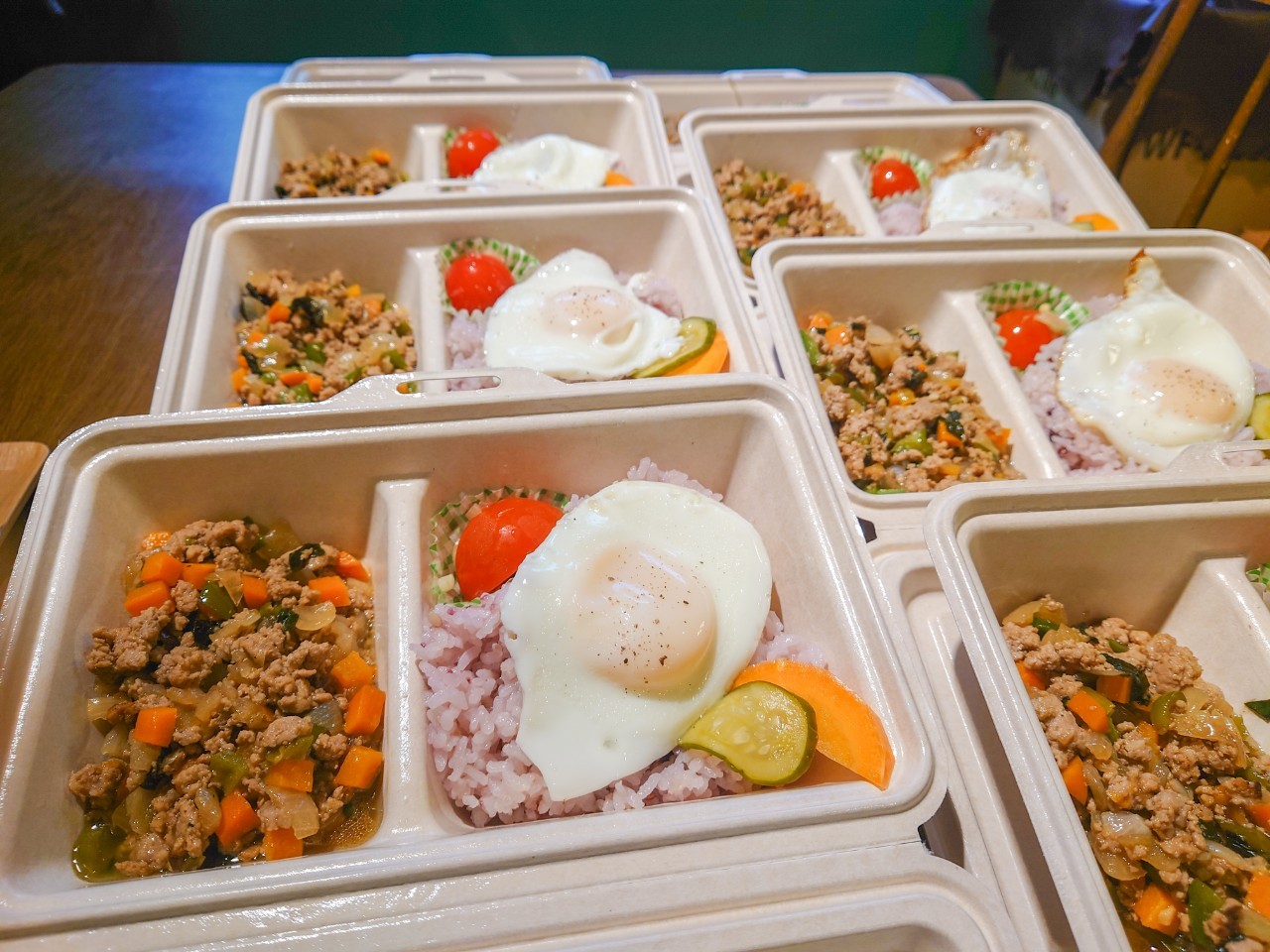 LINE_ALBUM_NEWヒトナミ写真_221003_3 – HITONAMI